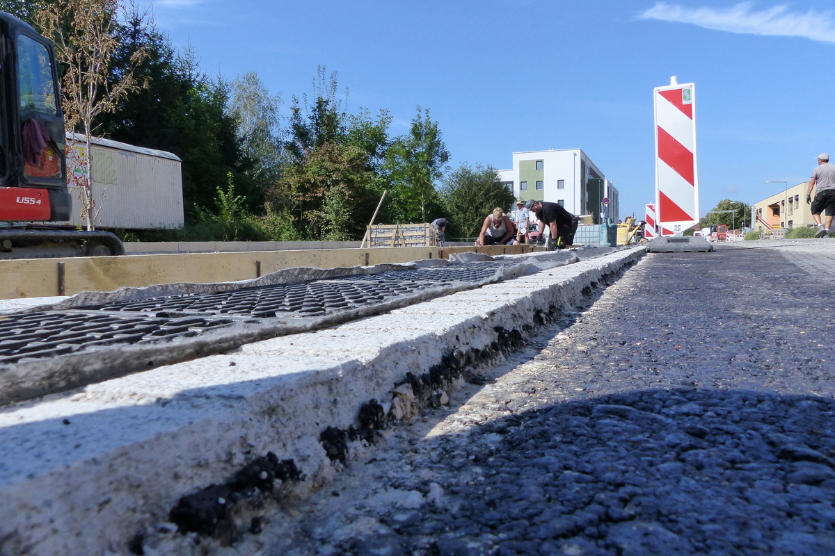 Sickermulde mit Substrat - THIS – Tiefbau Hochbau Ingenieurbau Strassenbau