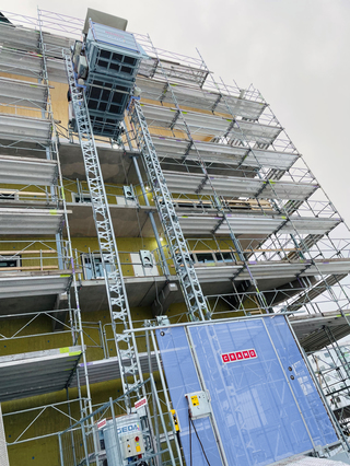 Freistehende Transportbühne von Geda - THIS – Tiefbau Hochbau ...