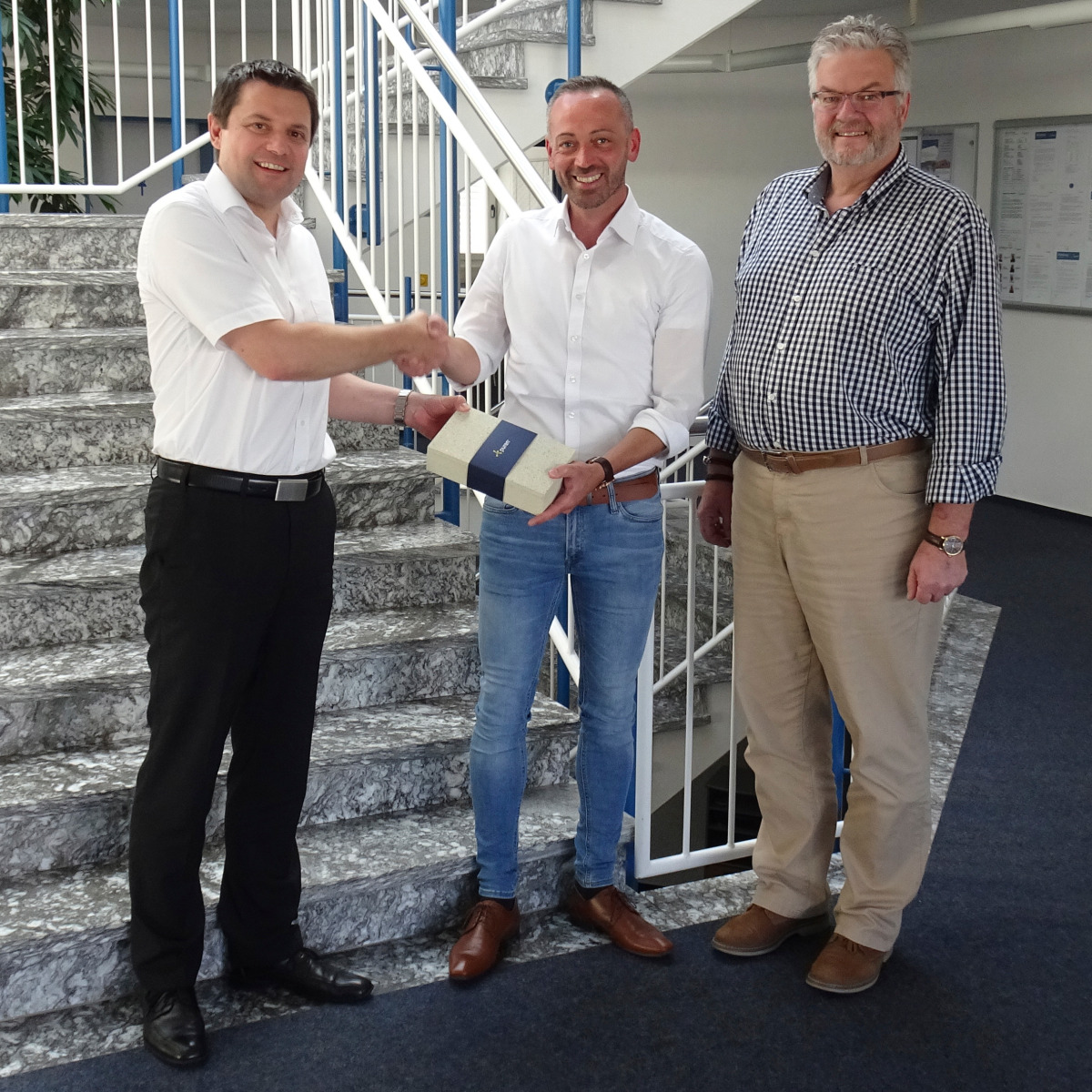 Neuer Verkaufsleiter für den Bereich Industrie - THIS – Tiefbau Hochbau ...