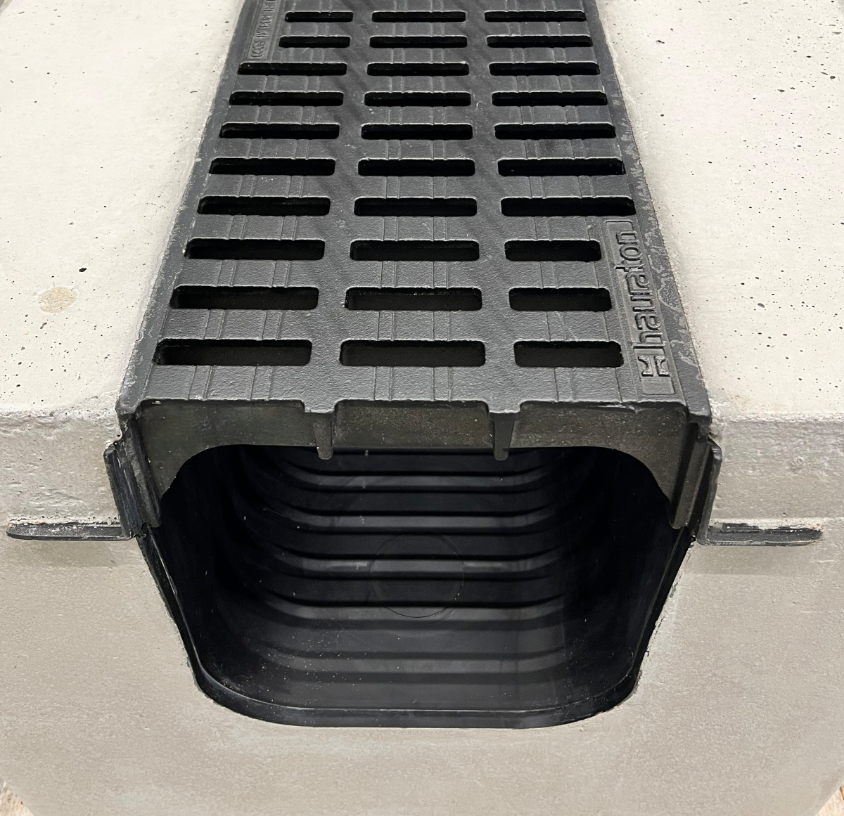 Rinne für Schwerlastbereiche - THIS – Tiefbau Hochbau Ingenieurbau ...